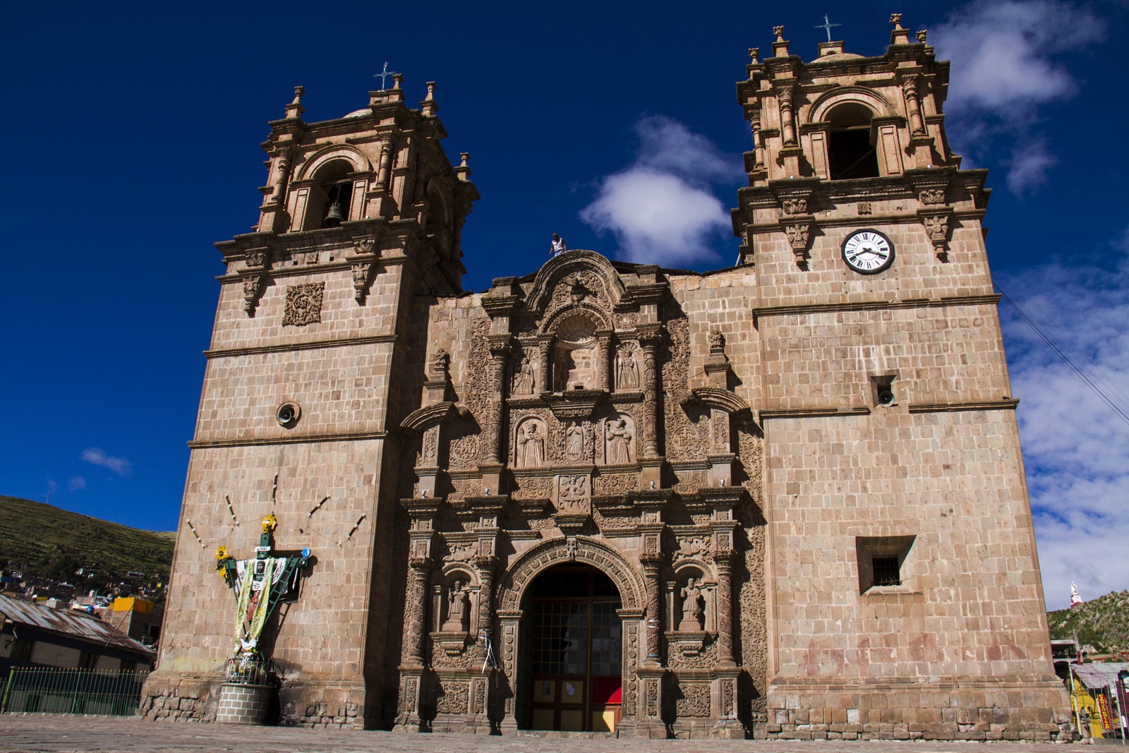 Catedral de puno: algunos datos históricos* - LA PATRIA Catedral de puno: algunos datos históricos* - LA PATRIA